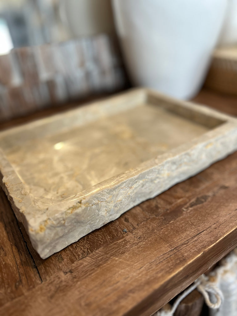 Marble tray with natural edge. Natural – Bali Beach Beyond
