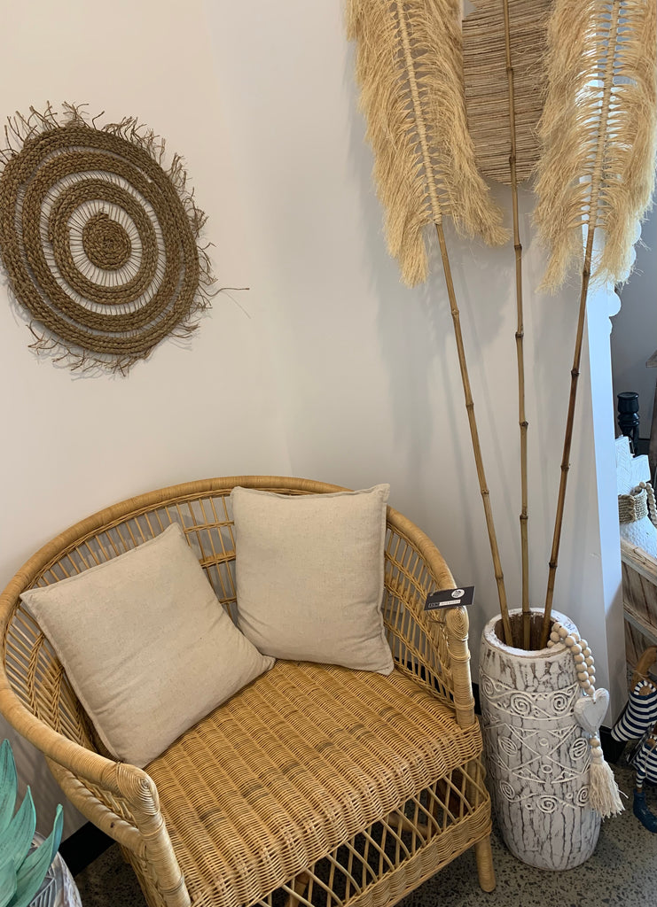 White wash palm vase design 2 – Bali Beach Beyond