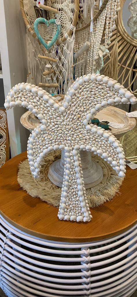 Large shell palm tree design 2 – Bali Beach Beyond