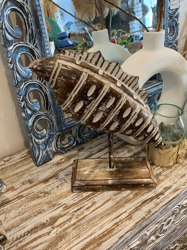 Carved timber shell on stand. Brown. Large – Bali Beach Beyond
