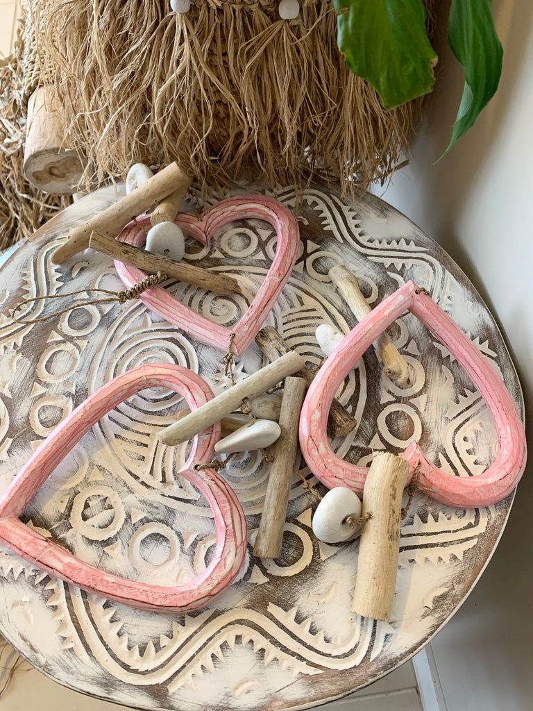 Pink timber heart hanging. – Bali Beach Beyond