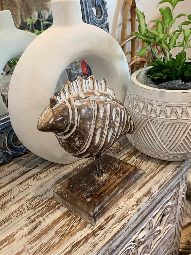 Carved timber shell on stand. Brown. Small – Bali Beach Beyond